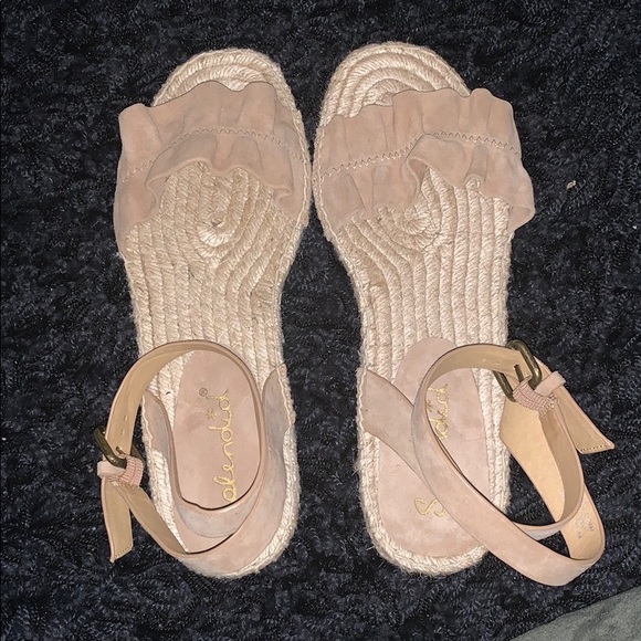 Splendid | Shoes | Nude Ruffle Sandal | Poshmark